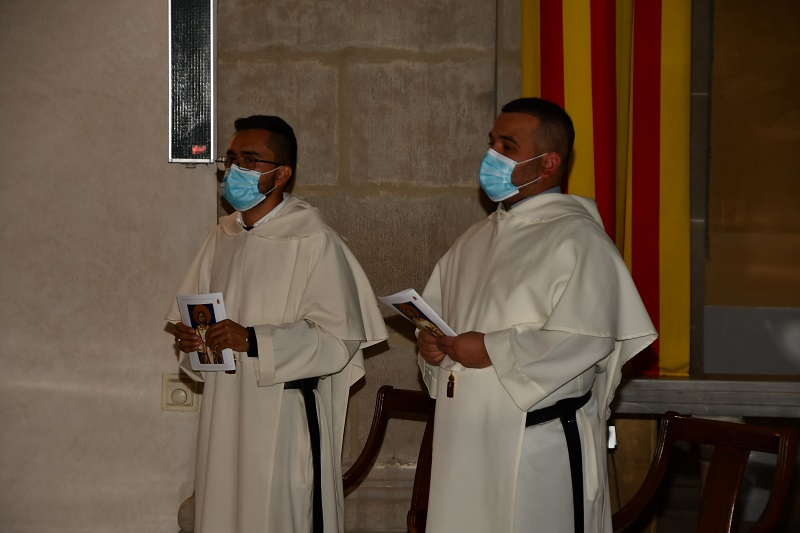 PRIMERA PROFESION RELIGIOSA DE FR. RUBEN ARRIAS Y FR. RODOLFO LEMUS EN ...